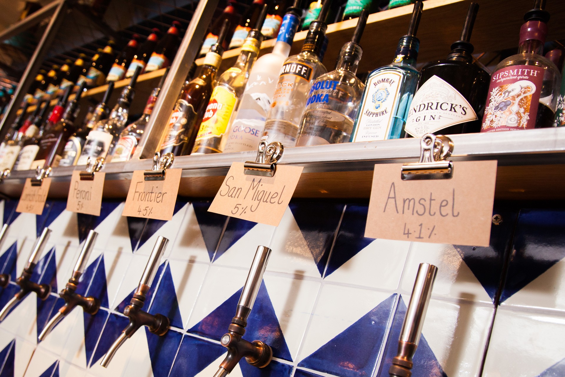 Drink at The Boat Pub & Restaurant, Berkhamsted